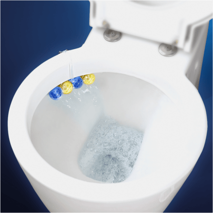 Bref WC blok Power Aktiv s vůní citronu 4x50 g, 200 g | dm.cz