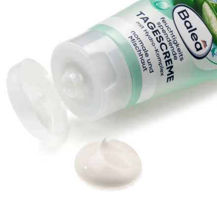 Balea Hidratantna dnevna krema za lice, SPF 15, 50 ml uvek povoljna online kupovina | dm.rs