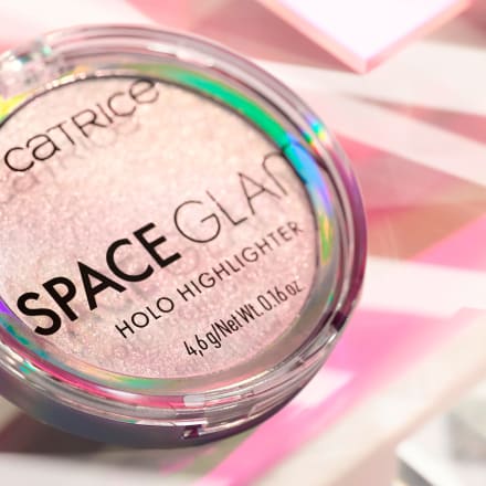 Catrice Highlighter Space Glam Holo 010 Beam Me Up!, 4,6 g dauerhaft günstig online kaufen | dm.de