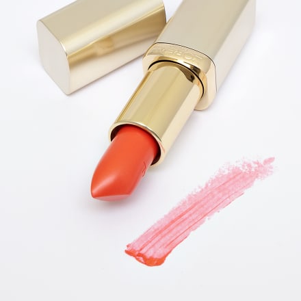 L'ORÉAL PARiS Color Riche karmin za usne – 230 Coral Showrom, 4,8 g | dm.rs