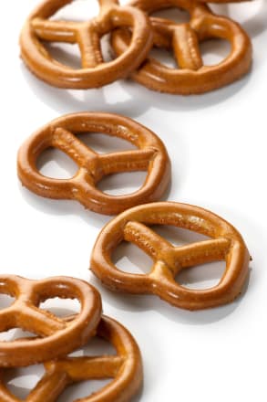 dmBio Snack, Mini Brezeln, Dinkel, salzfrei, 125 g dauerhaft günstig ...